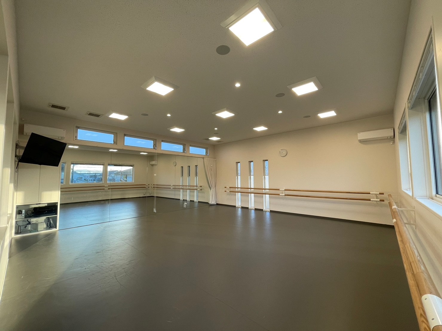 Liina Dance Studio